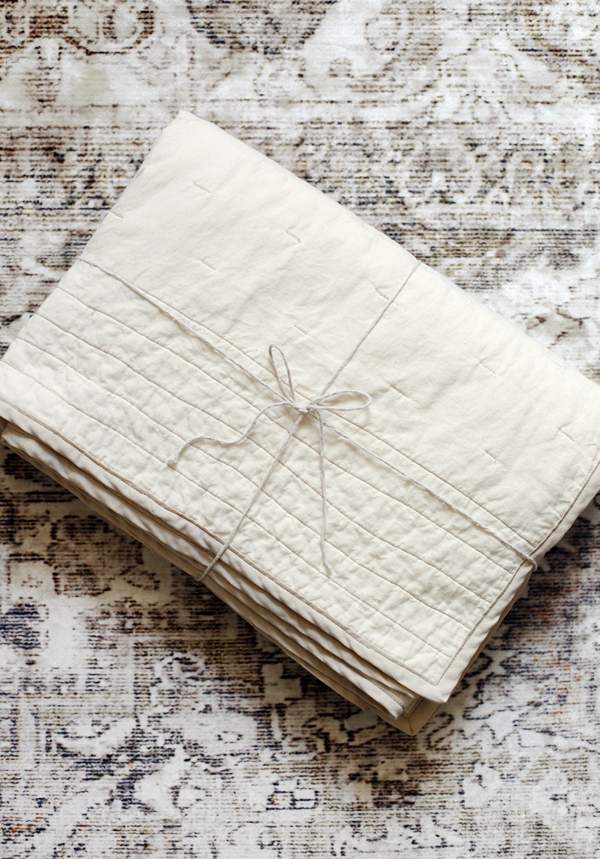 DIY Simple Quilted Throw Blanket - The Merrythought