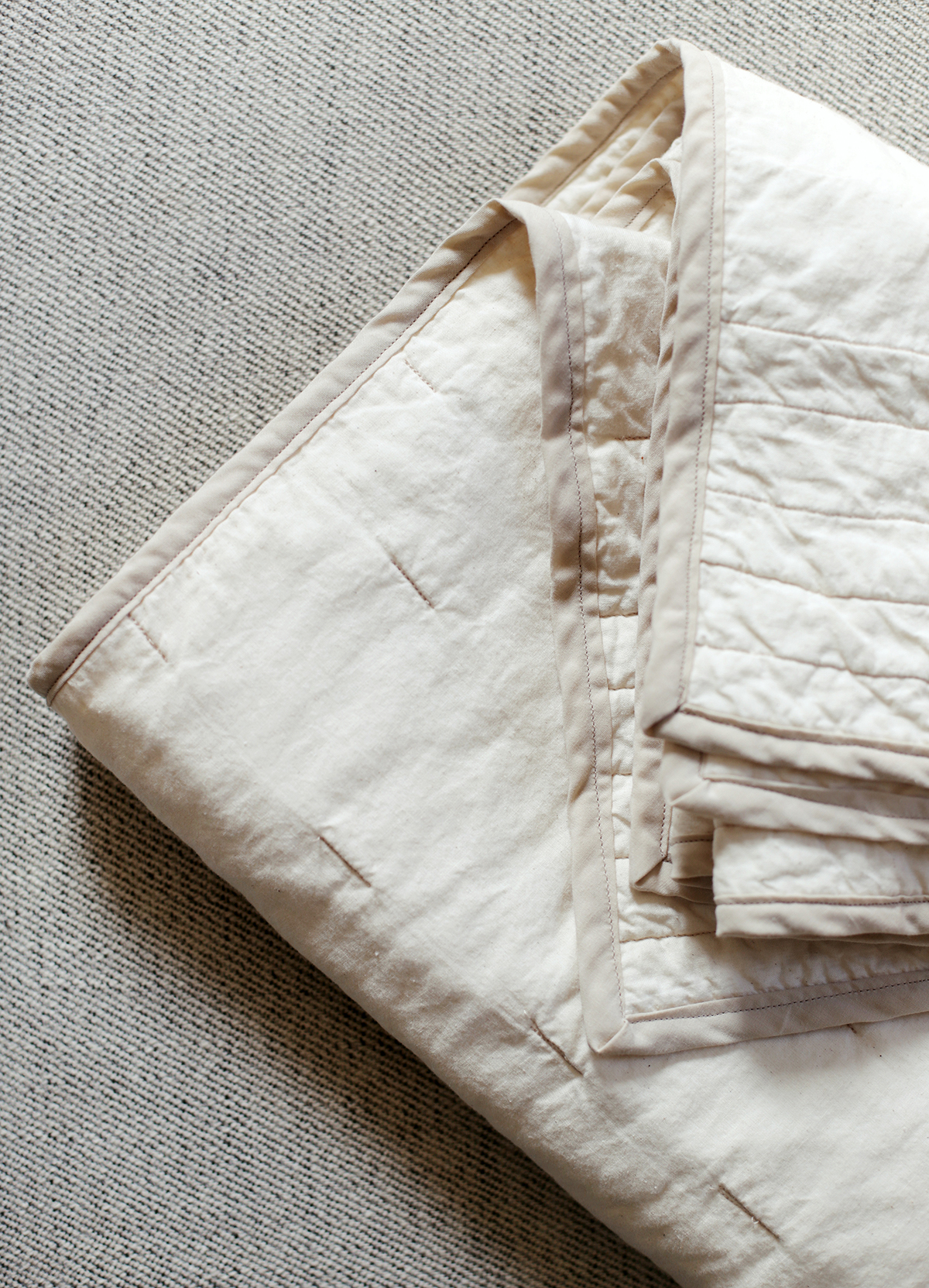 DIY Simple Quilted Throw Blanket - The Merrythought