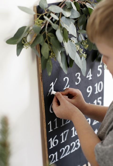 DIY Chalkboard Advent Calendar - The Merrythought