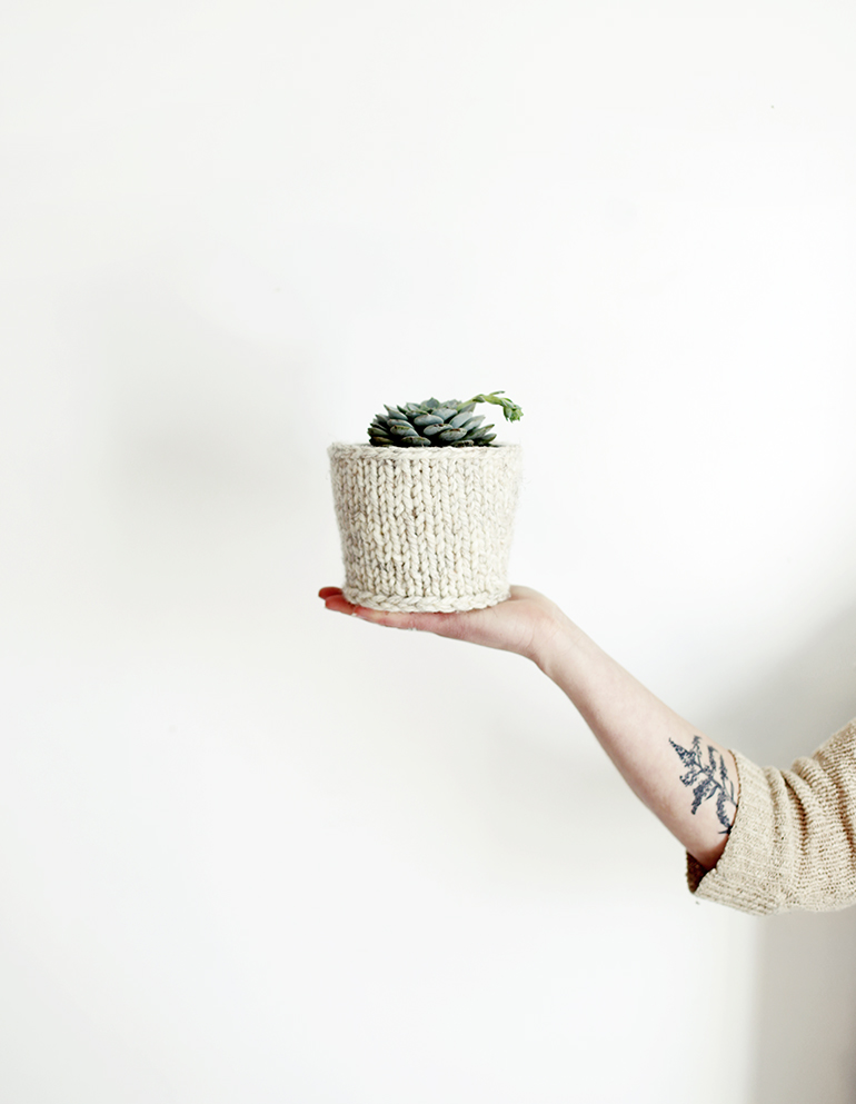 DIY Knit Planter Cover - The Merrythought