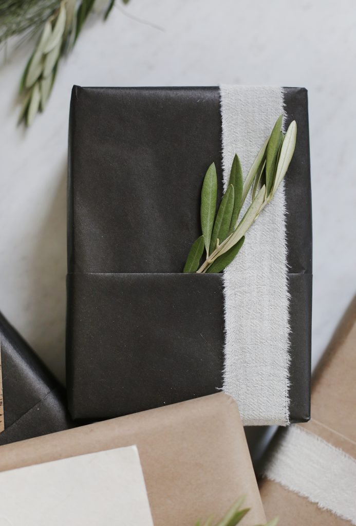 Pocket Gift Wrapping - The Merrythought