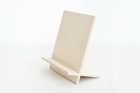 DIY Tablet Stand - The Merrythought