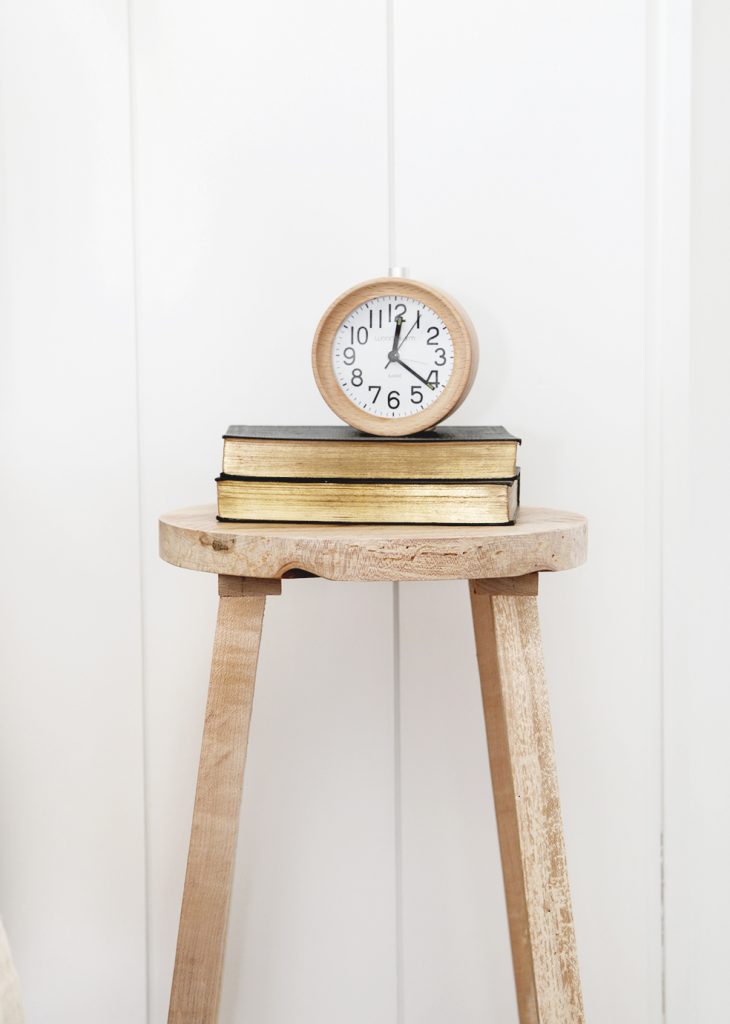 DIY Simple Wood Stool - How to Build a Rustic Modern Stool