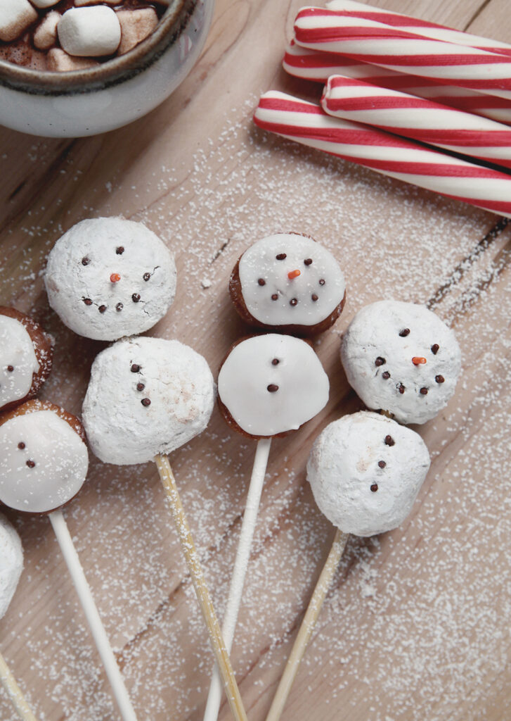 Easy Snowman Donuts