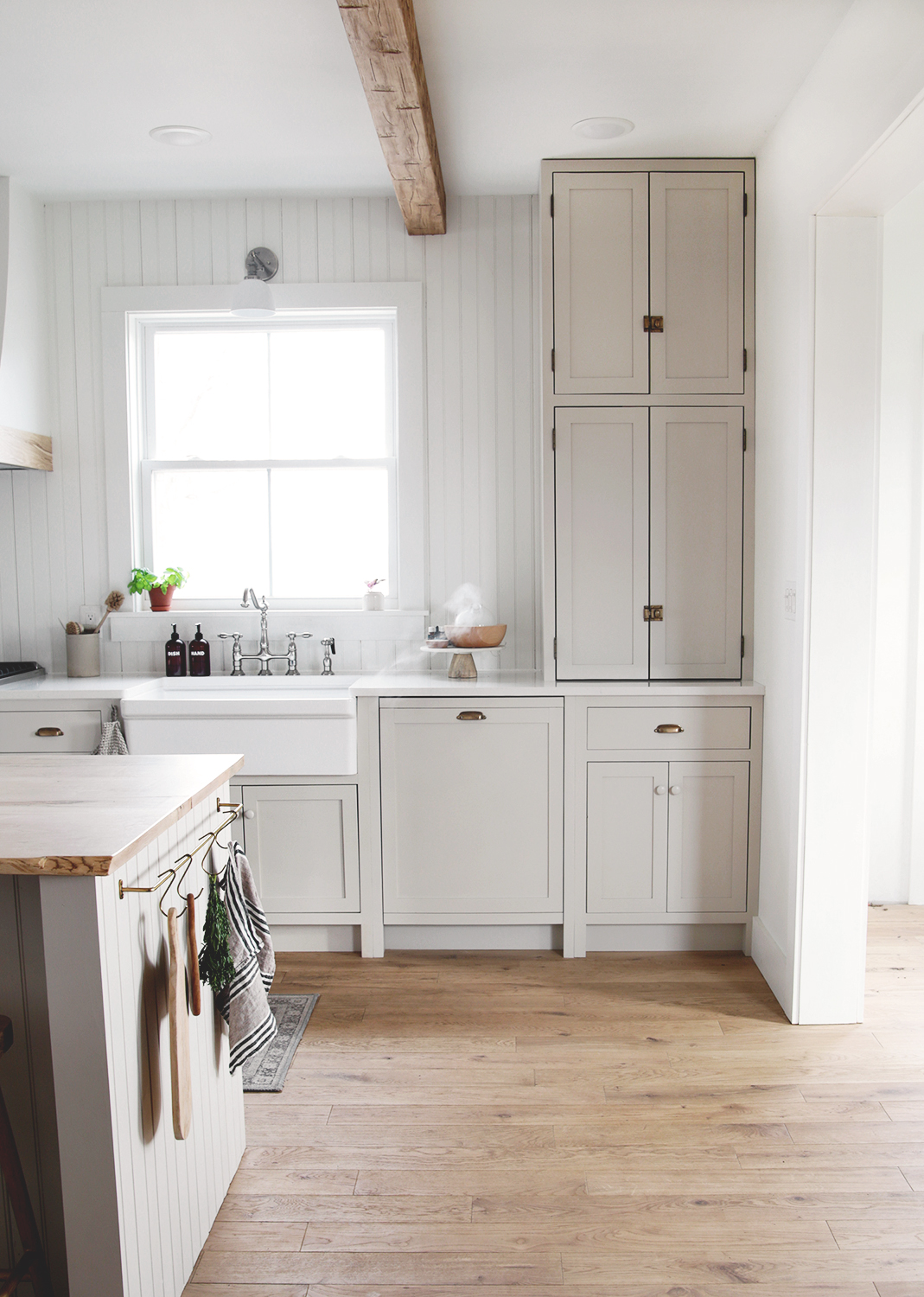 Rustic Modern Farmhouse Kitchen - Kitchen Renovation Reveal