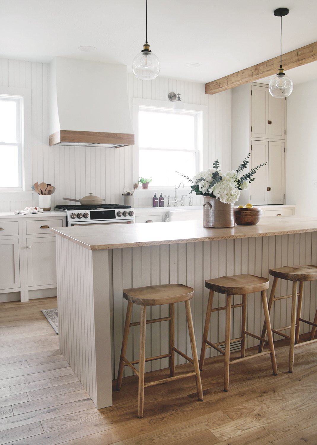 Rustic Modern Farmhouse Kitchen - Kitchen Renovation Reveal